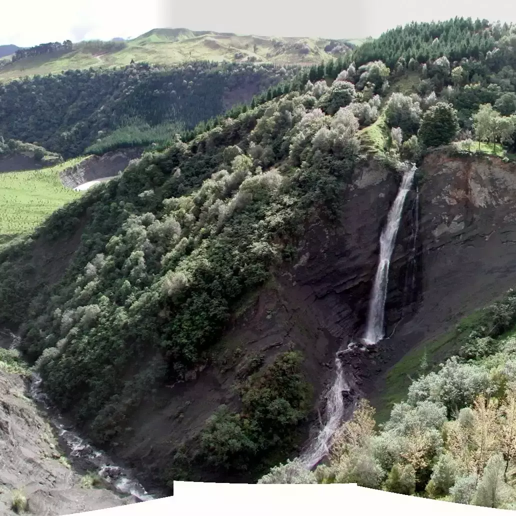 River Knickpoints: Distinguishing Between Mobile and Fixed Steps in ...