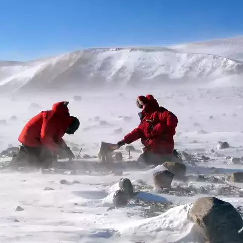 Arctic Climate Curriculum, Activity 2: Do you really want to visit the ...