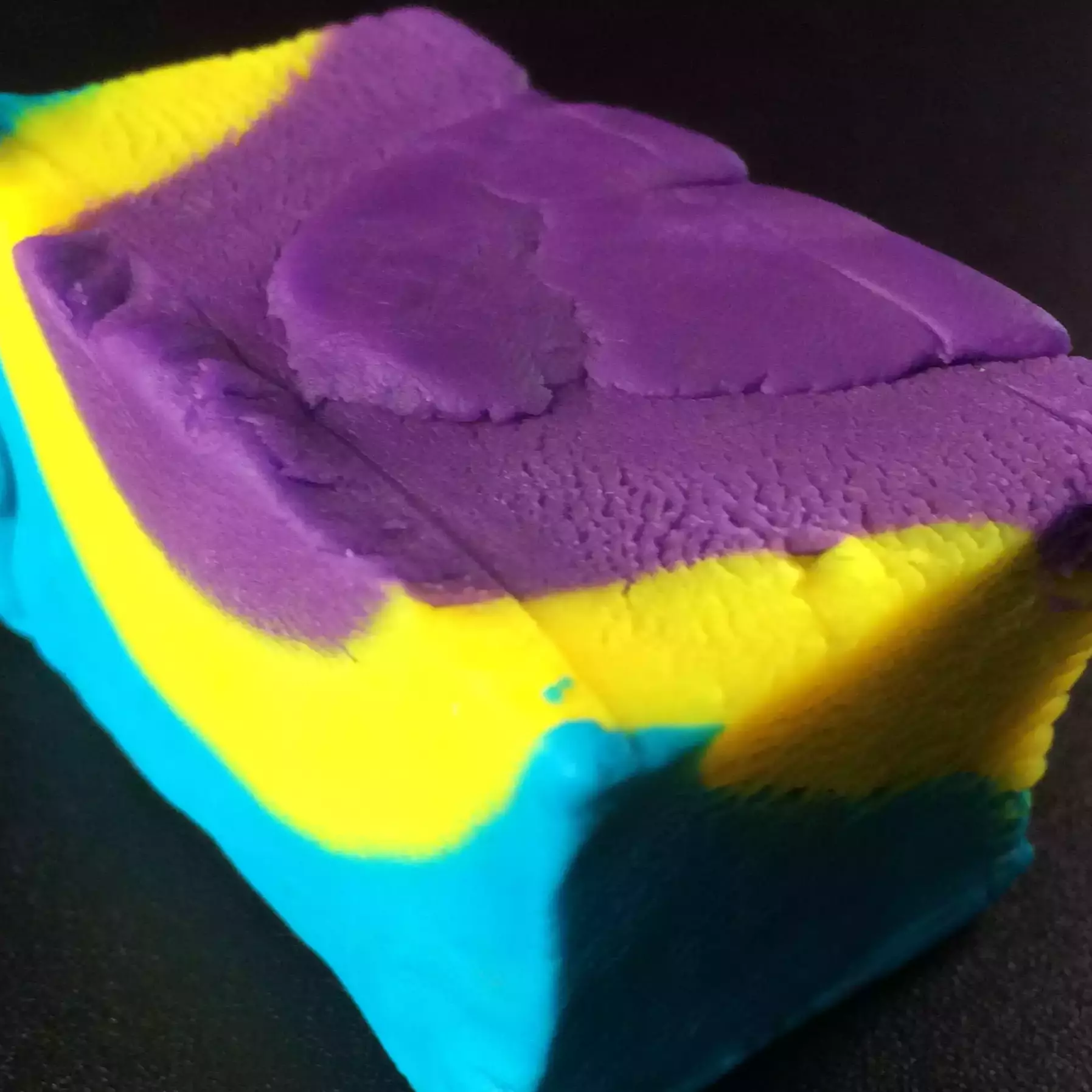 Modeling Folds: Block Diagrams and Structure Contours