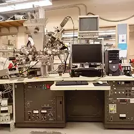 X-ray Photoelectron Spectroscopy at Imaging and Chemical Analysis ...