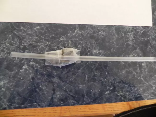 two straws connected